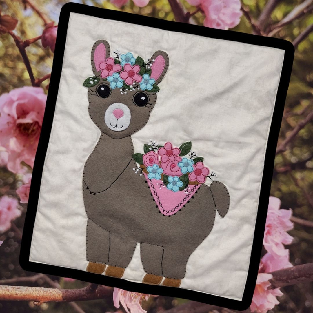 Llama Wall Quilt Pattern, Animal Quilt, Quilting for Beginners, DIY ...