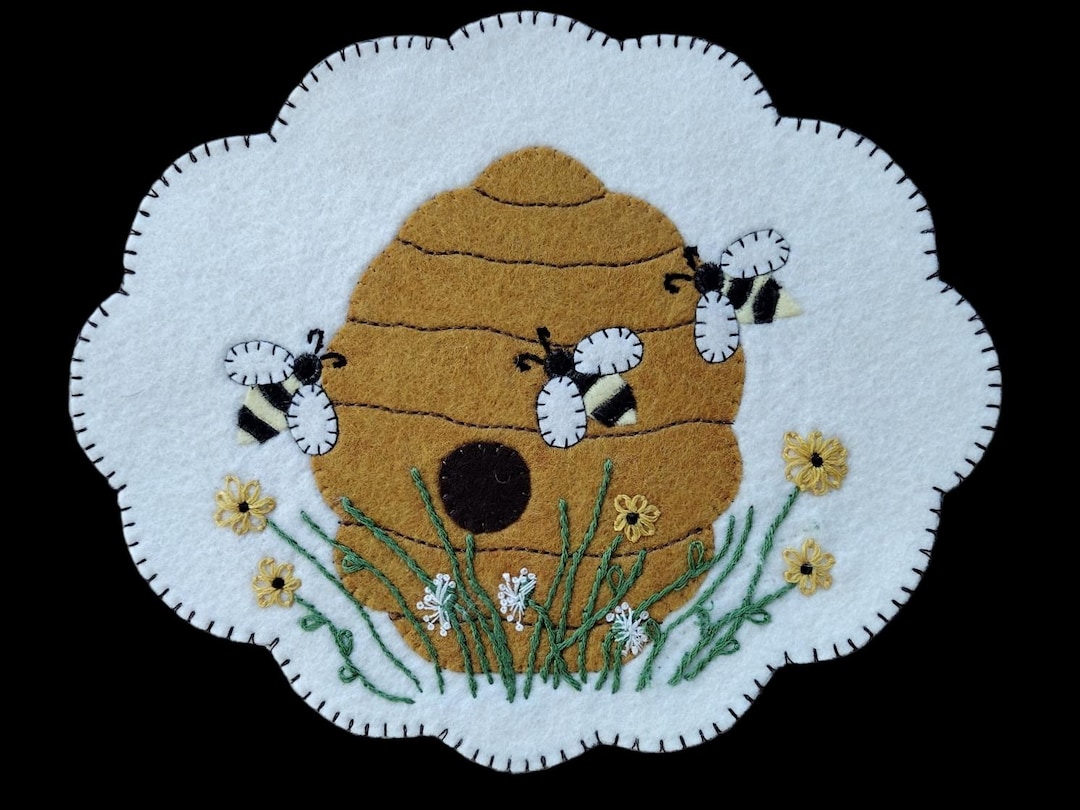 Bee Mat Kit by Rachel's of Greenfield | DIY Coaster and Ornament Kits ...