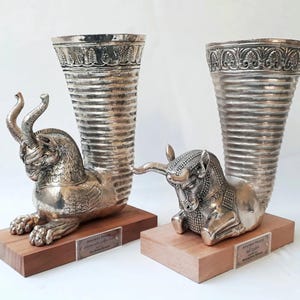 ancient persian artifacts