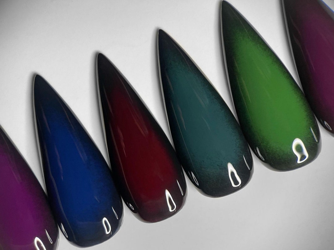 Black Radial Ombre Press-on Nail Set - 6 Colors - Set of 28-30 Press-on ...