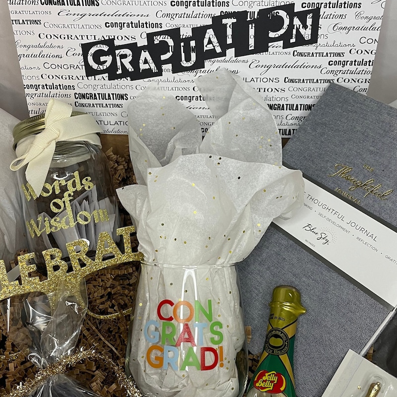HappyCollegeBox - Etsy