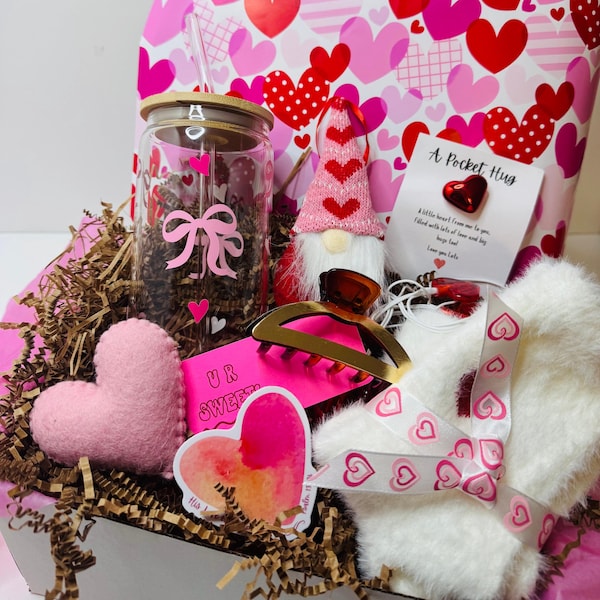 HappyCollegeBox - Etsy