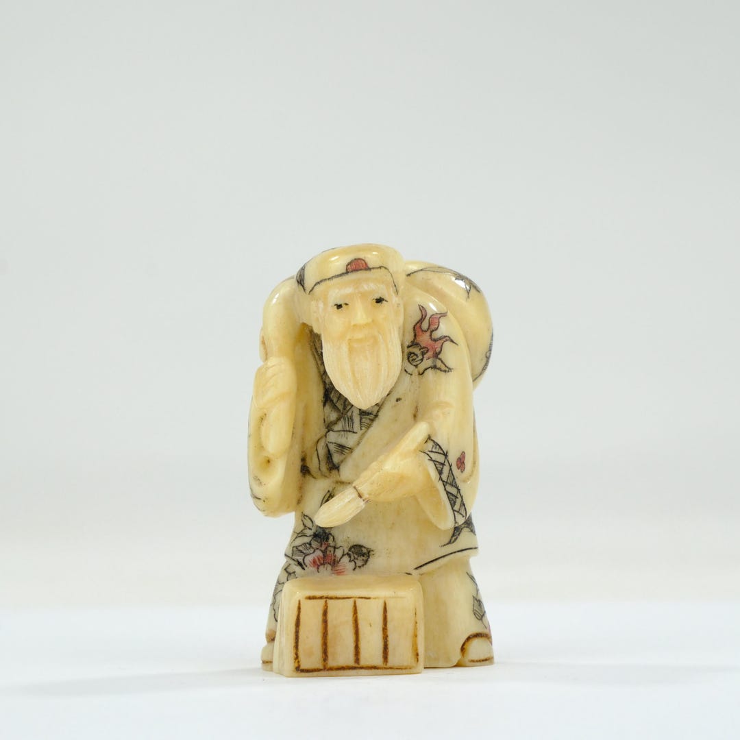 Vintage Chinese Figurine / Netsuke Hand Carved Oxbone 2H - Etsy