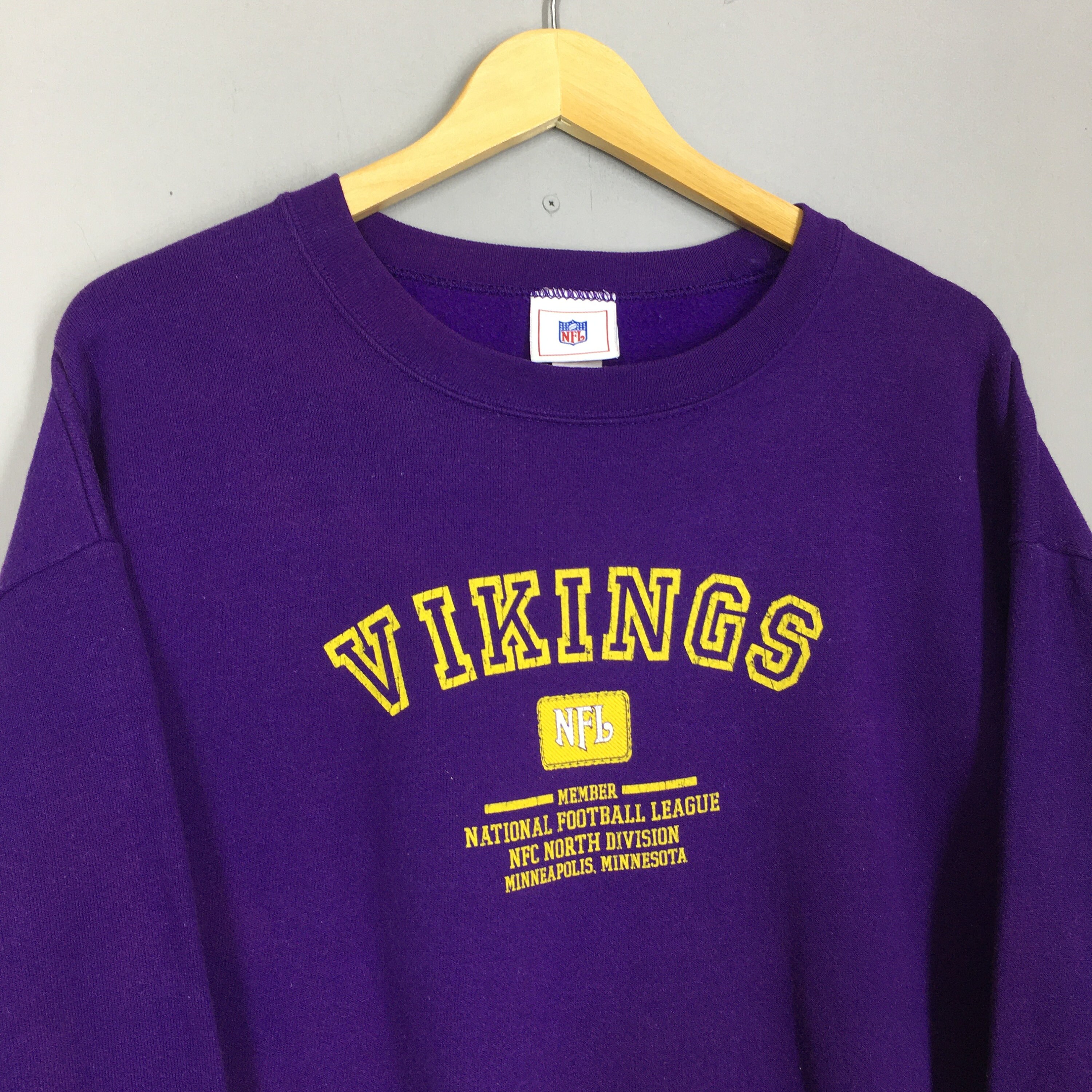 Vintage Minnesota Vikings Nfl Sweatshirts Large Minnesota Vikings Spell ...