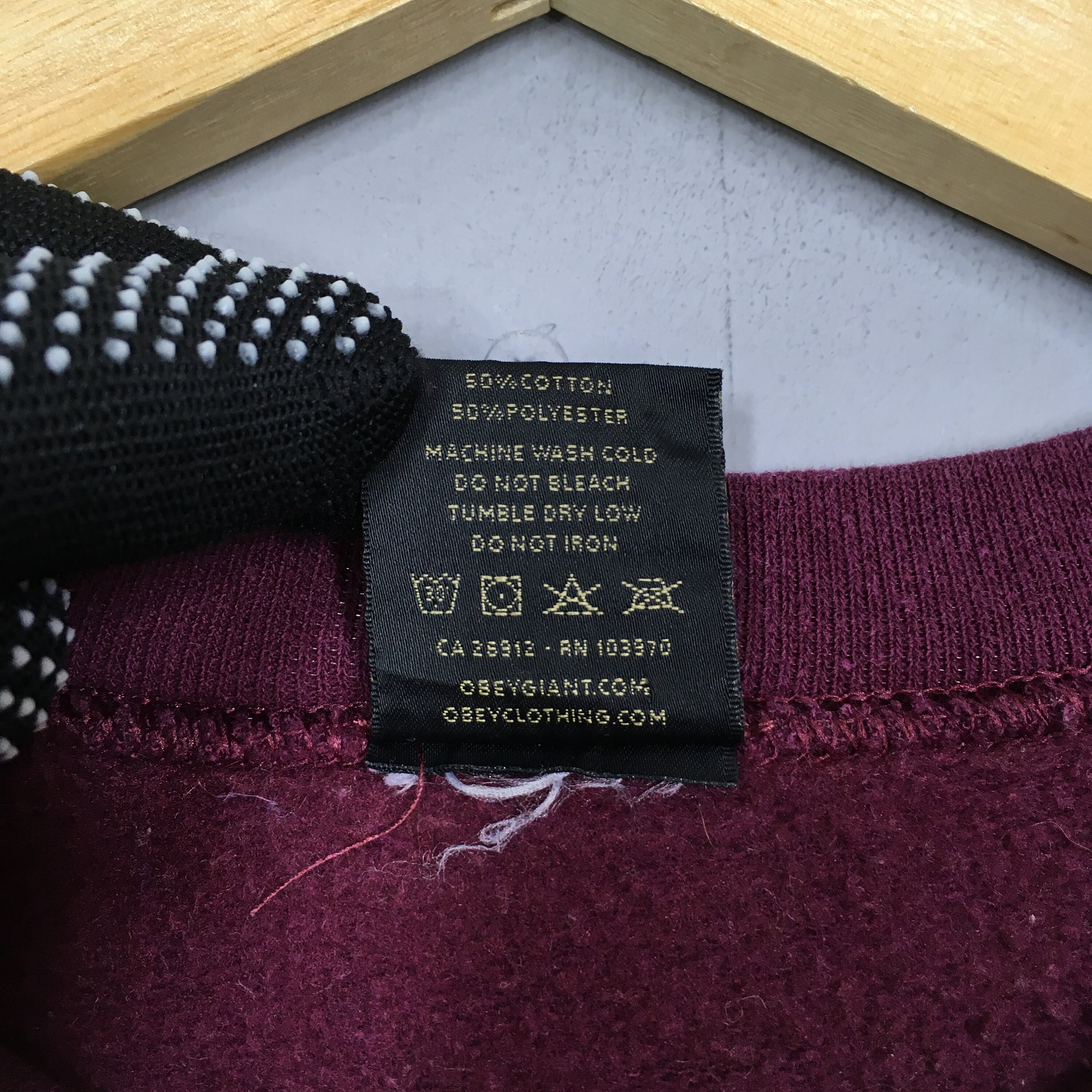 Vintage Y2K Obey Worldwide Propaganda Sweatshirt Medium Obey ...