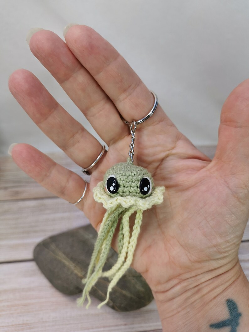 Jellyfish Key Ring, Kawaii Handmade Crochet Amigurumi - Etsy