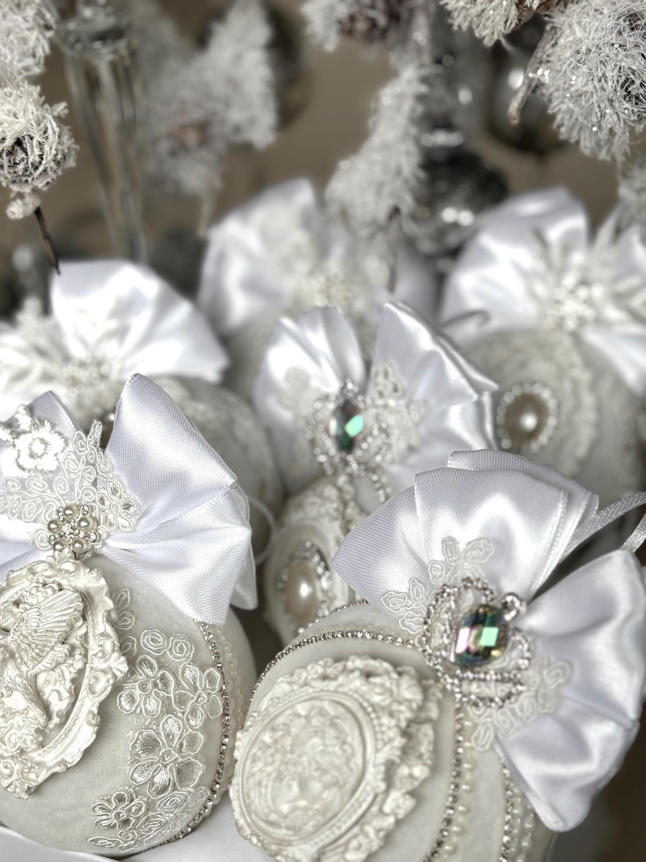 Handmade White Christmas Ornaments Christmas Balls Christmas Baubles ...