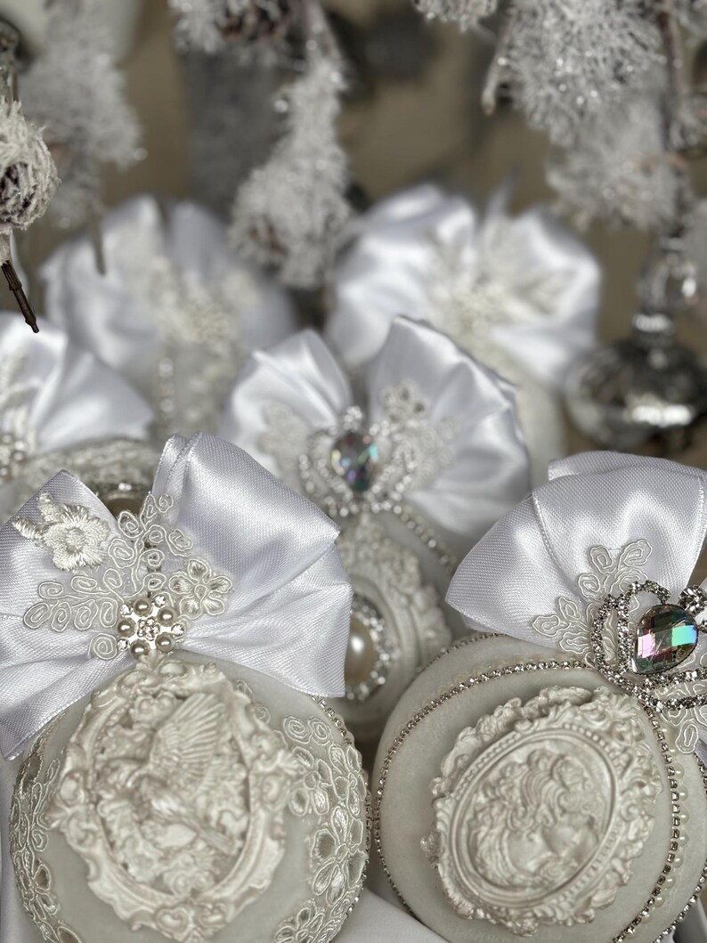 Handmade White Christmas Ornaments Christmas Balls Christmas Baubles ...