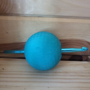 Crotchet Hook Grip, Squishy Grips, Ergonomic Crochet Handle, Ergonomic ...