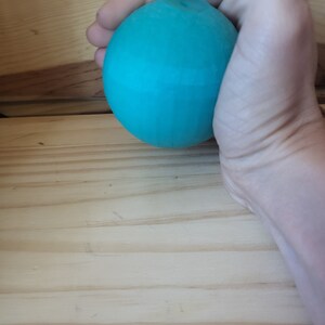 Crotchet Hook Grip, Squishy Grips, Ergonomic Crochet Handle, Ergonomic ...