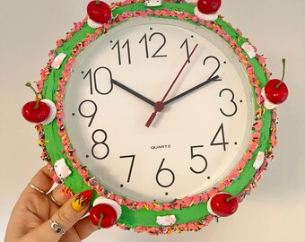 Fake Cake Clock - Etsy