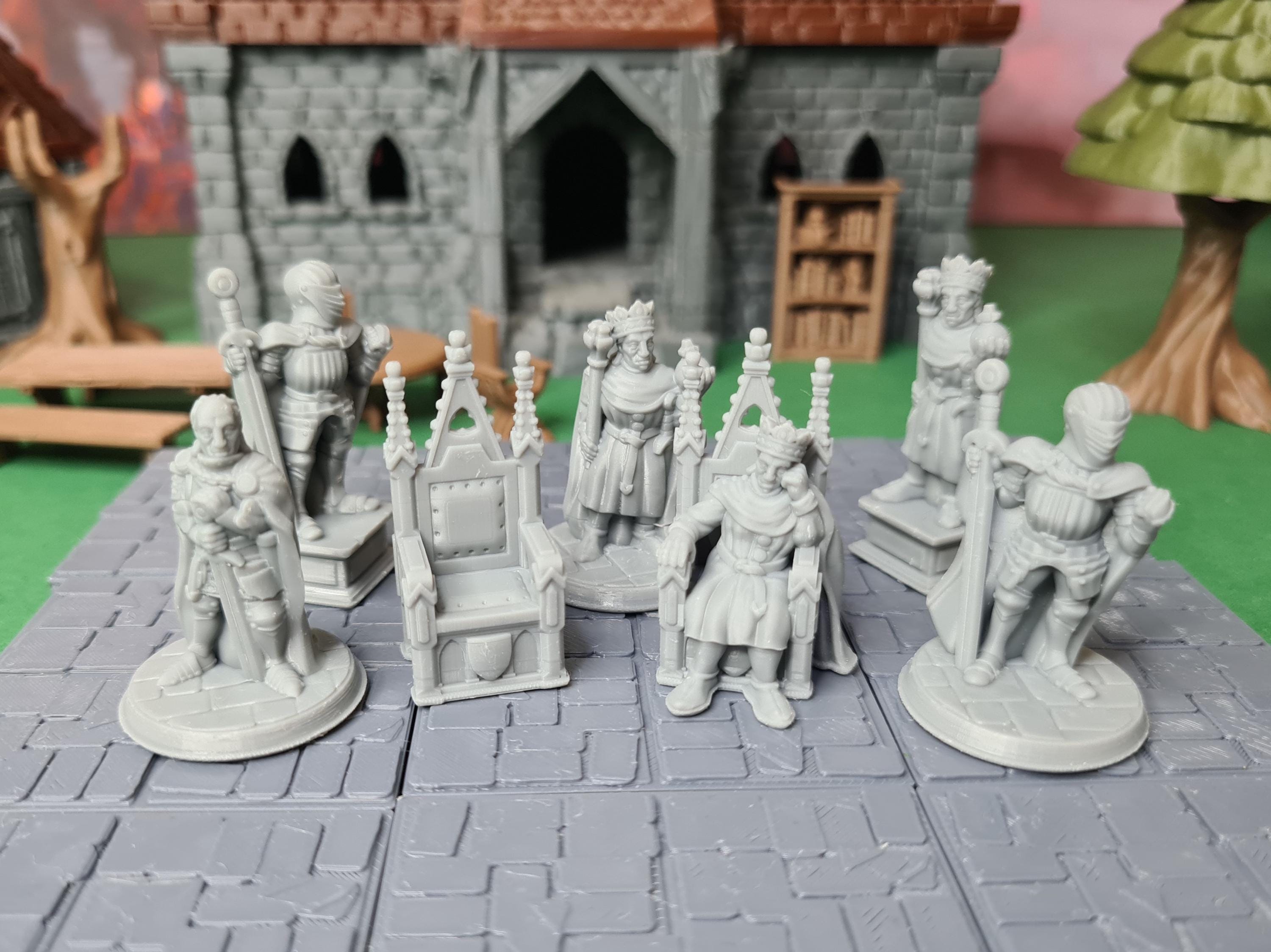 King, Knight and Throne | 28mm (D&D) | Royal Court Miniatures ...