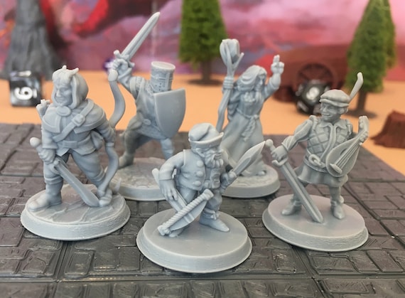 Adventuring Party 2 28mm D&D Miniatures Hero Group - Etsy