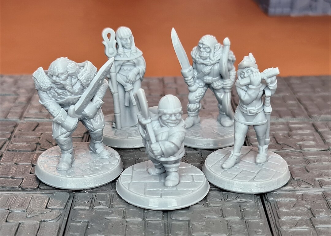 Adventuring Party 8 28mm D&D Miniatures Hero Group Tabletop RPG - Etsy