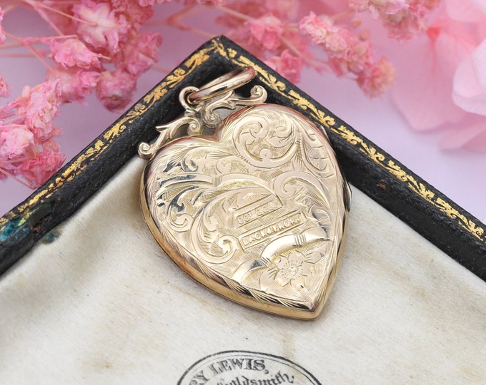 Antique 9ct Gold Back and Front Heart Locket With Engraved Floral ...