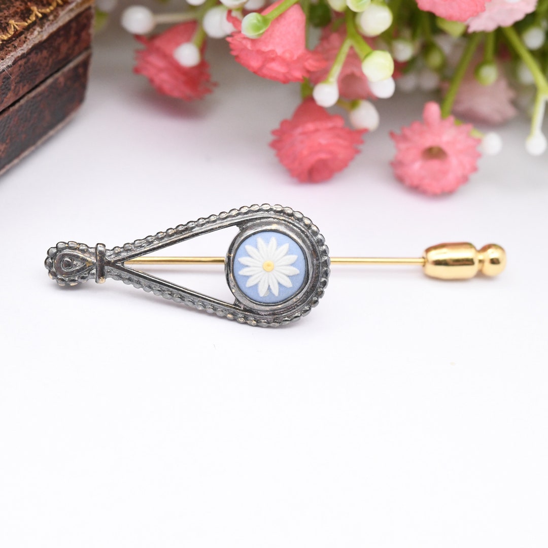 Vintage Wedgwood Sterling Silver Hinged Pin With Jasperware Daisy 1986 ...
