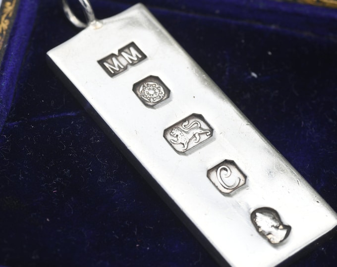 Vintage Sterling Silver Ingot Pendant 1977 With Queen Elizabeth II ...