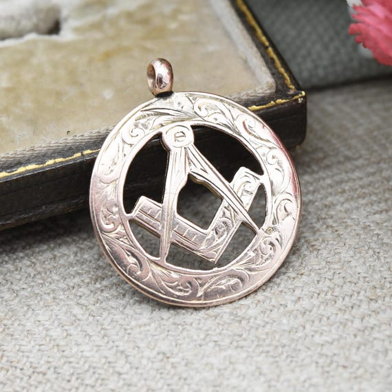 Antique 9ct Gold Masonic Square and Compass Pendant 1… - Gem