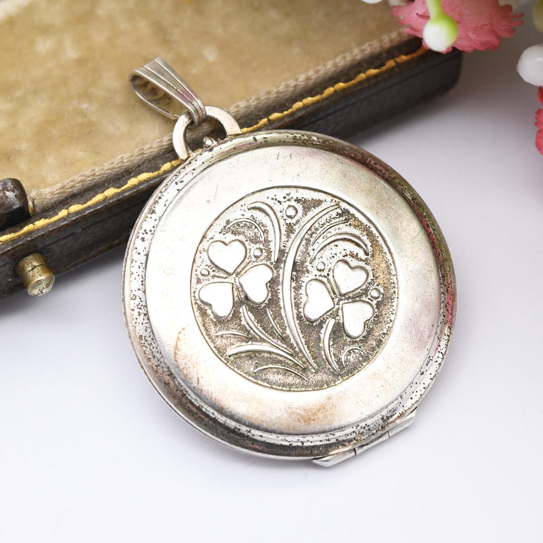 Vintage Sterling Silver Shamrock Locket Pendant by Kordes and ...