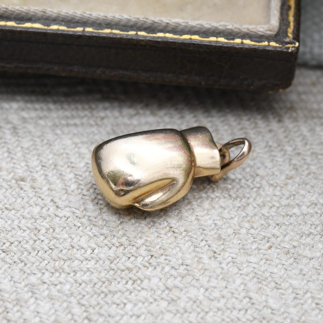 Vintage Unoaerre 9ct Gold Boxing Glove Charm Pendant - Italian Designer ...