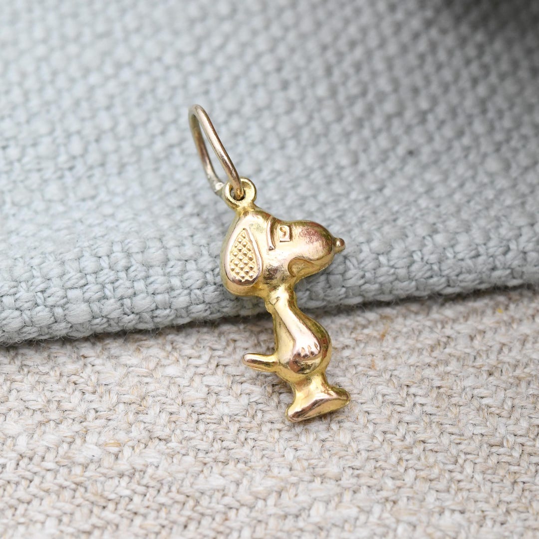 Vintage 9ct Gold Snoopy Charm Pendant Peanuts Comic Dog 3D Detailed ...