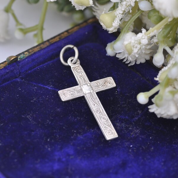 Silver Cross Pendant - Etsy