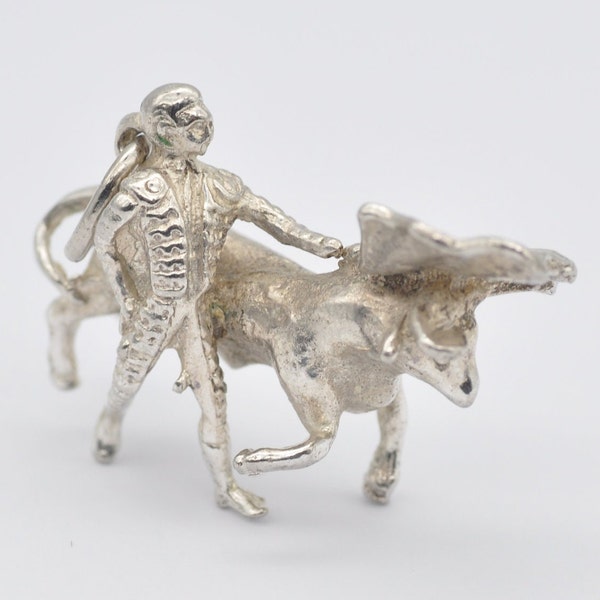 Bullfighting - Etsy