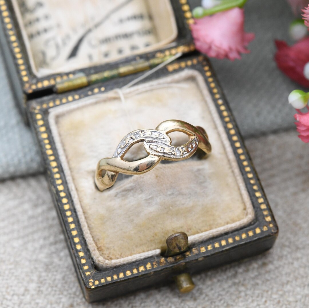 Vintage 9ct Gold Diamond Lovers Knot Ring 1994 - Crossover Knotted Band ...