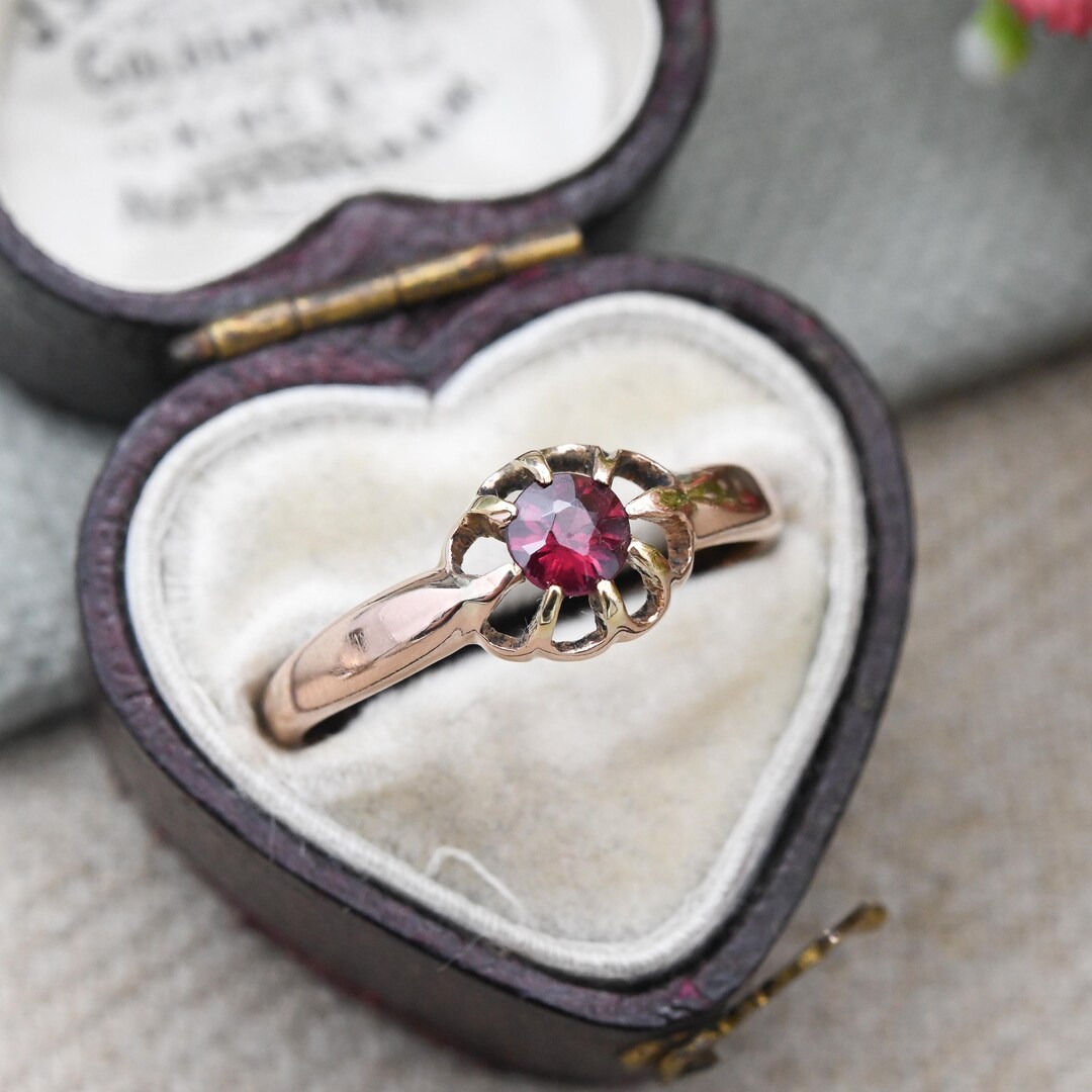 Antique 9ct Gold Garnet Ring 1919 Claw Set Solitaire - Chester ...
