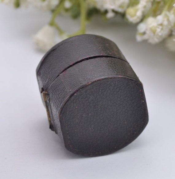 Antique Leather Squared Oval Ring Box With Clasp Front Antique Leather Squared Oval Ring Box With Clasp Front