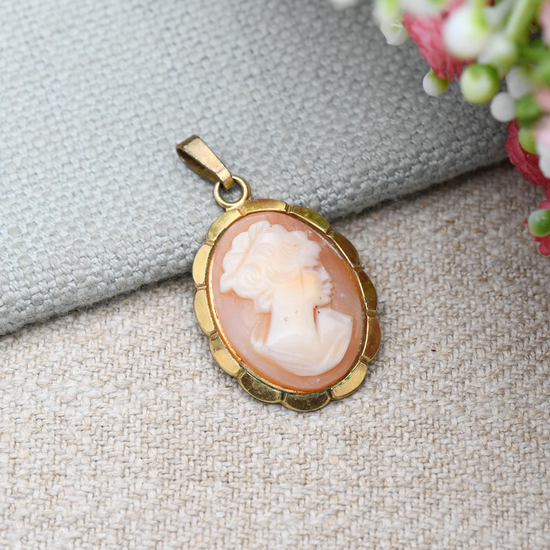 Andreas Daub Pendants - Etsy