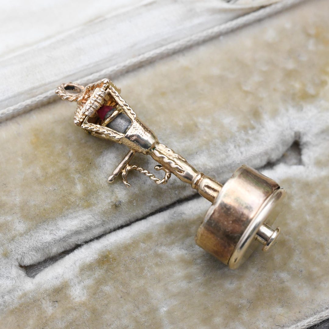 Vintage 9ct Gold Mechanical Street Lamp Charm Pendant 1964 Zem - With ...