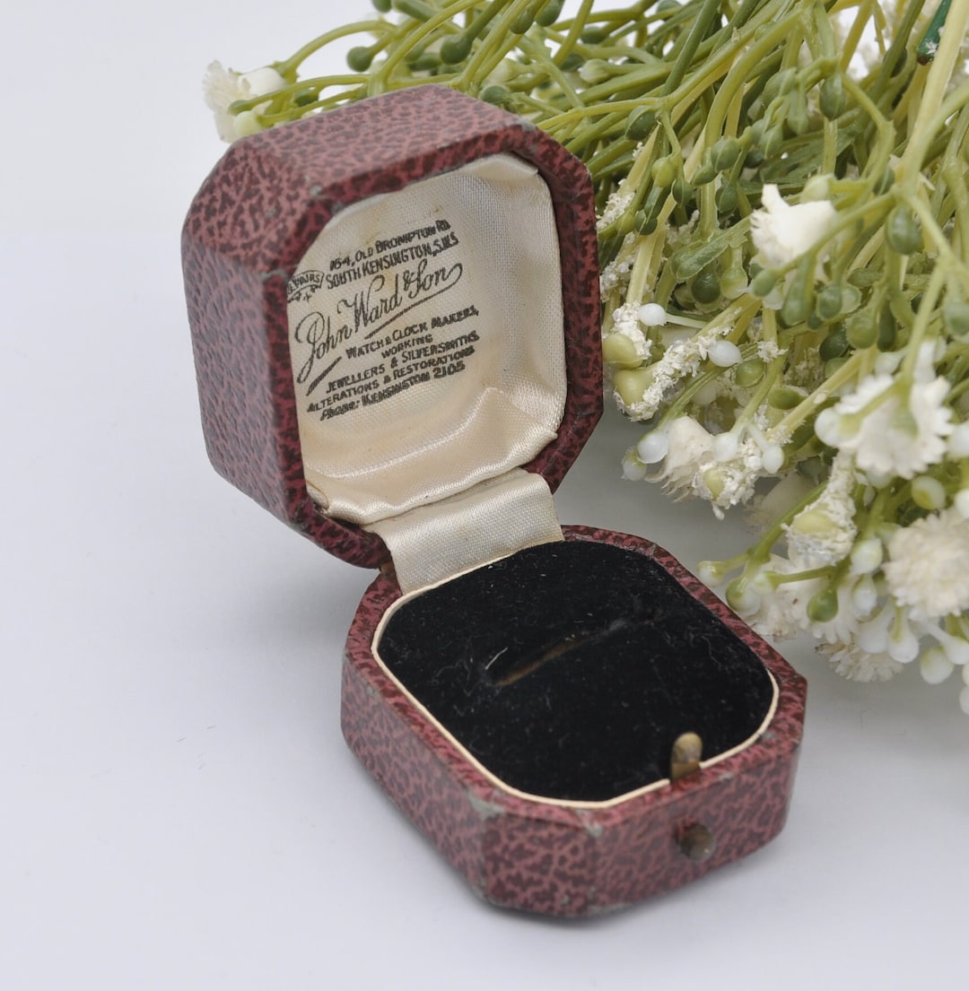 Vintage Leather Ring Box -john Ward & Son Jewellers South Kensington ...