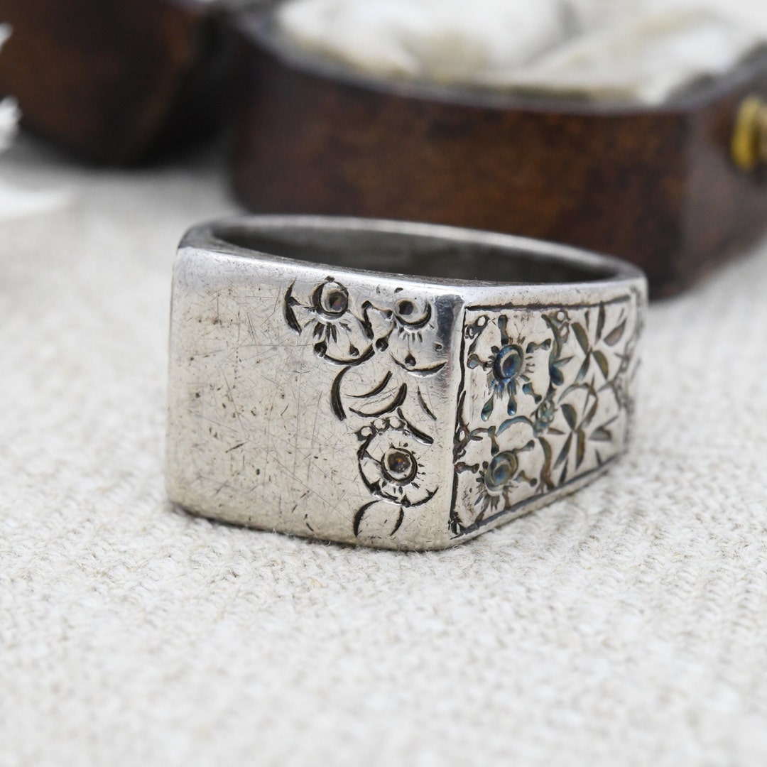 Vintage Sterling Silver Signet Ring Ornate Floral Engraving Mid-century ...