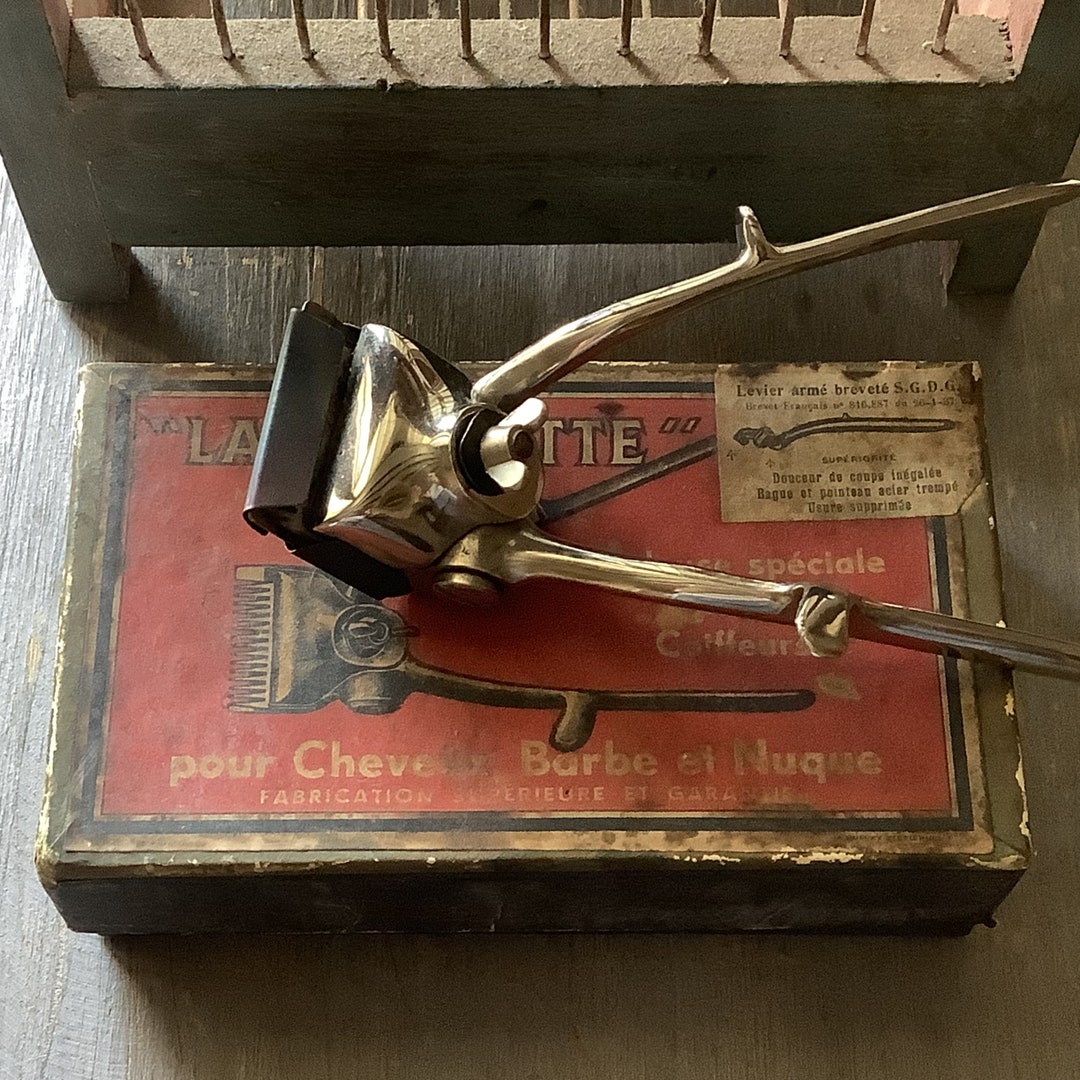 French Vintage Barbers Hair/ Beard Clippers, Old Manual Hair Clippers ...