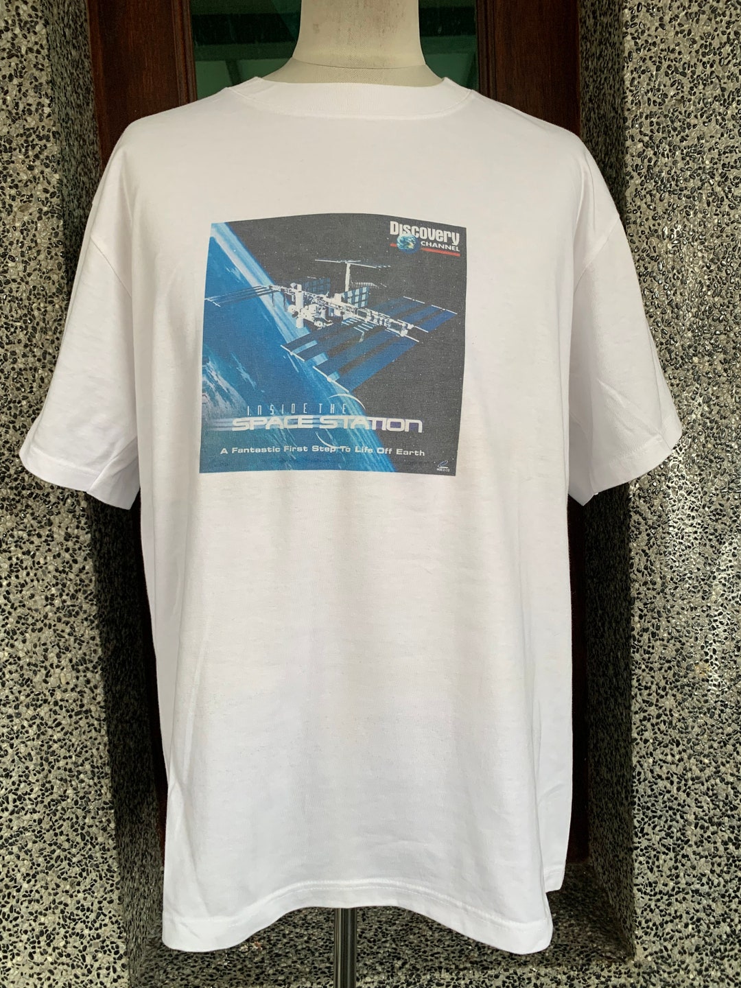 Vintage Discovery Channel Inside the Space Station T Shirt - Etsy