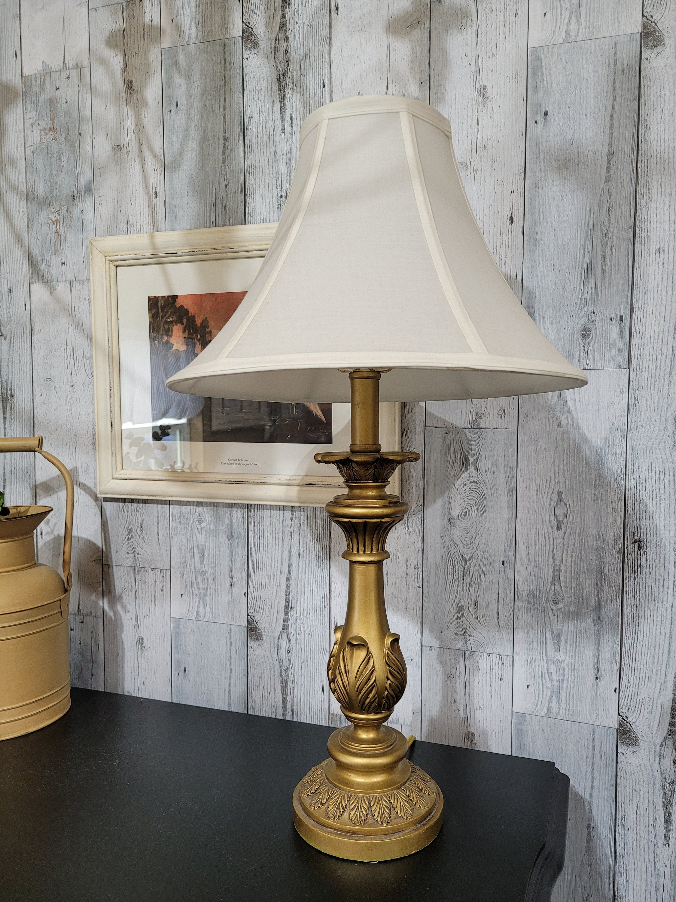 Lamp Golden Pedestal Light Embossed Lamp Vintage Gold Leaf Lamp Golden ...