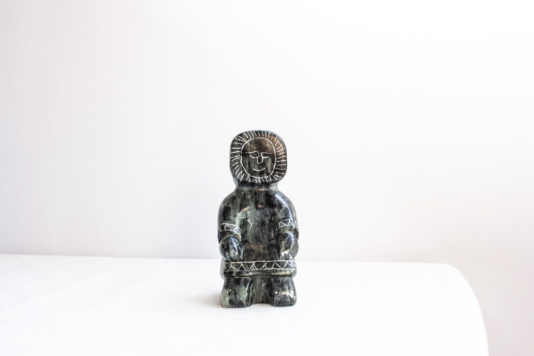Inuit Soapstone Statue. Eskimo Handcarved Statuette in Soaprock. Signed ...