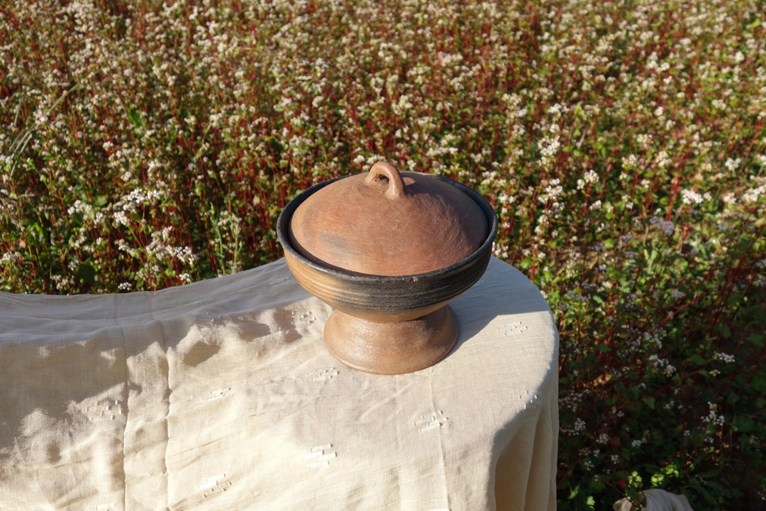 Handmade Primitive Pottery Bowl. - Etsy
