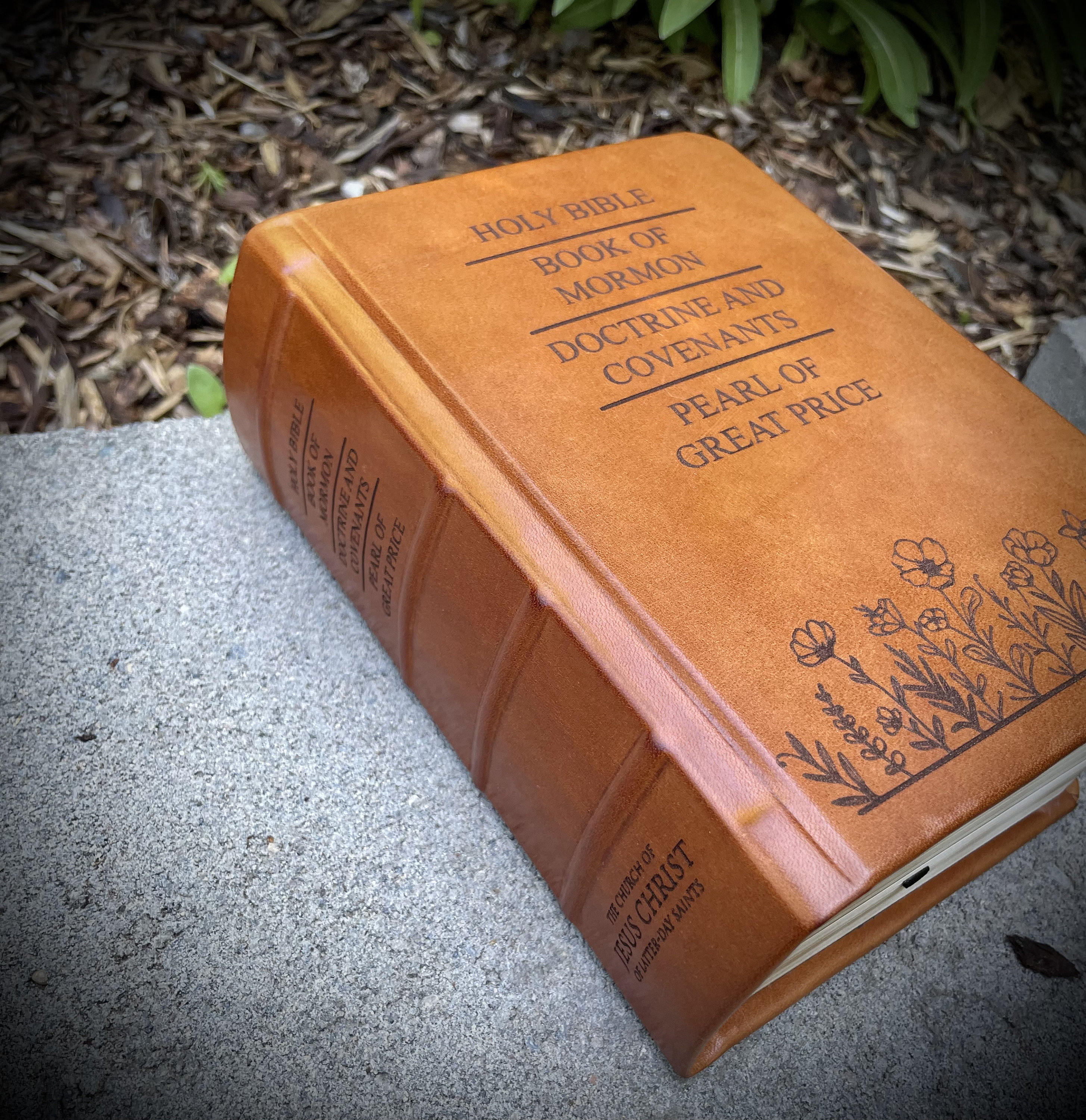 LDS Quad Leather Book Of Mormon Triple Combination Holy, 44% OFF