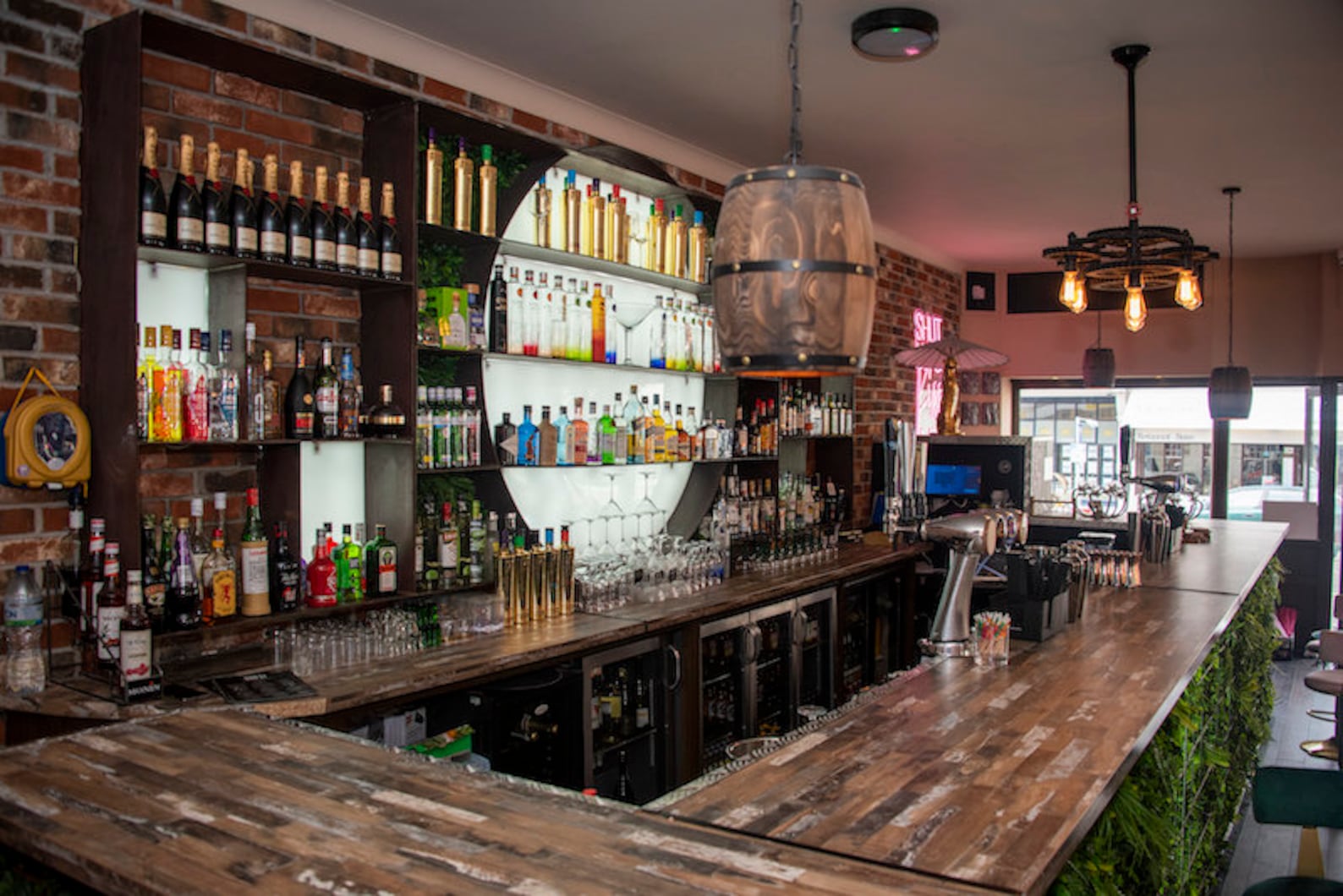 Complete Bar Fabrication Service! Re Fit of Cocktail Bar Bespoke Custom ...