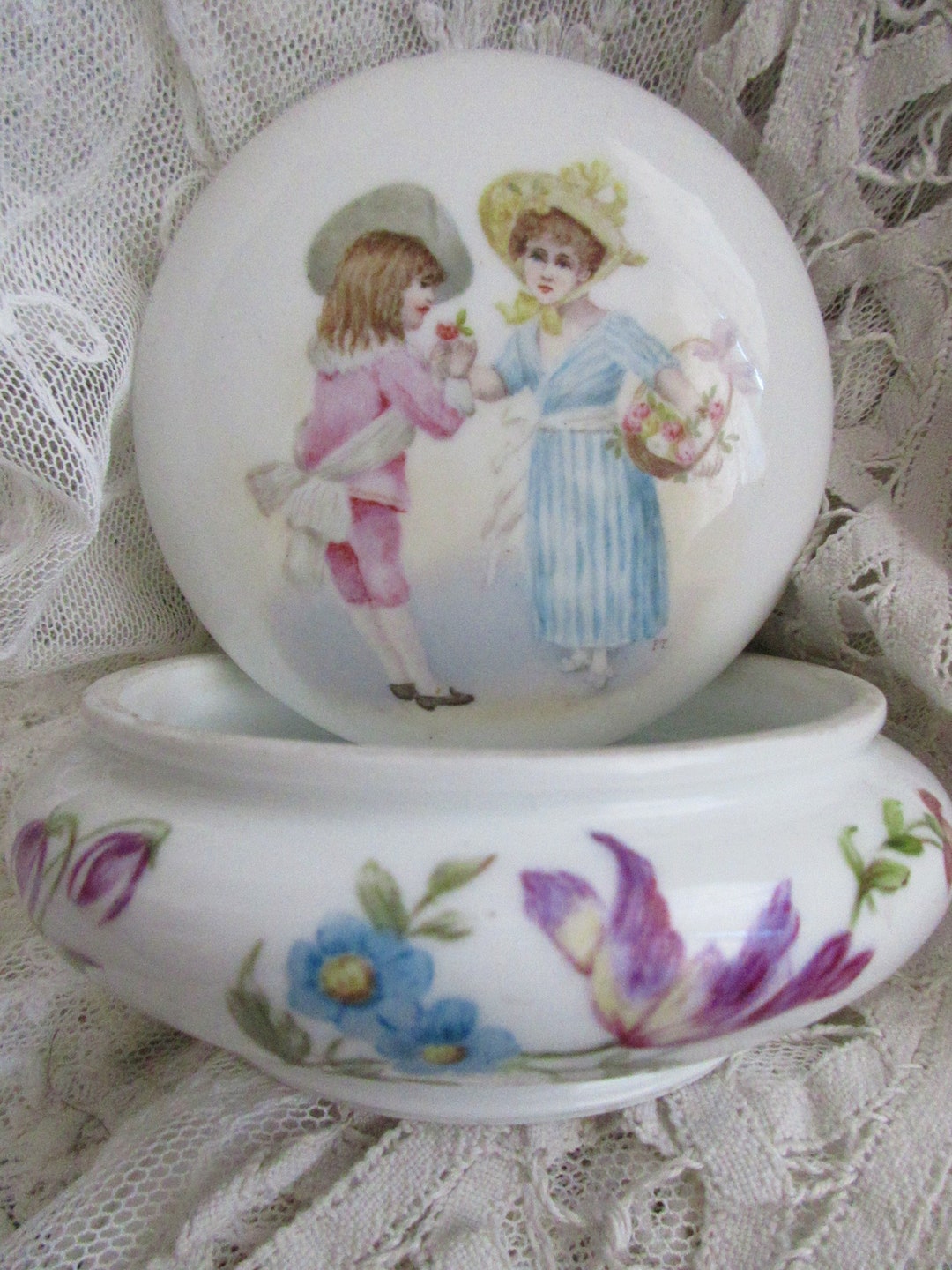 Antique Porcelain Box French Lidded Box Hand Painted Bonboniere Boudoir ...