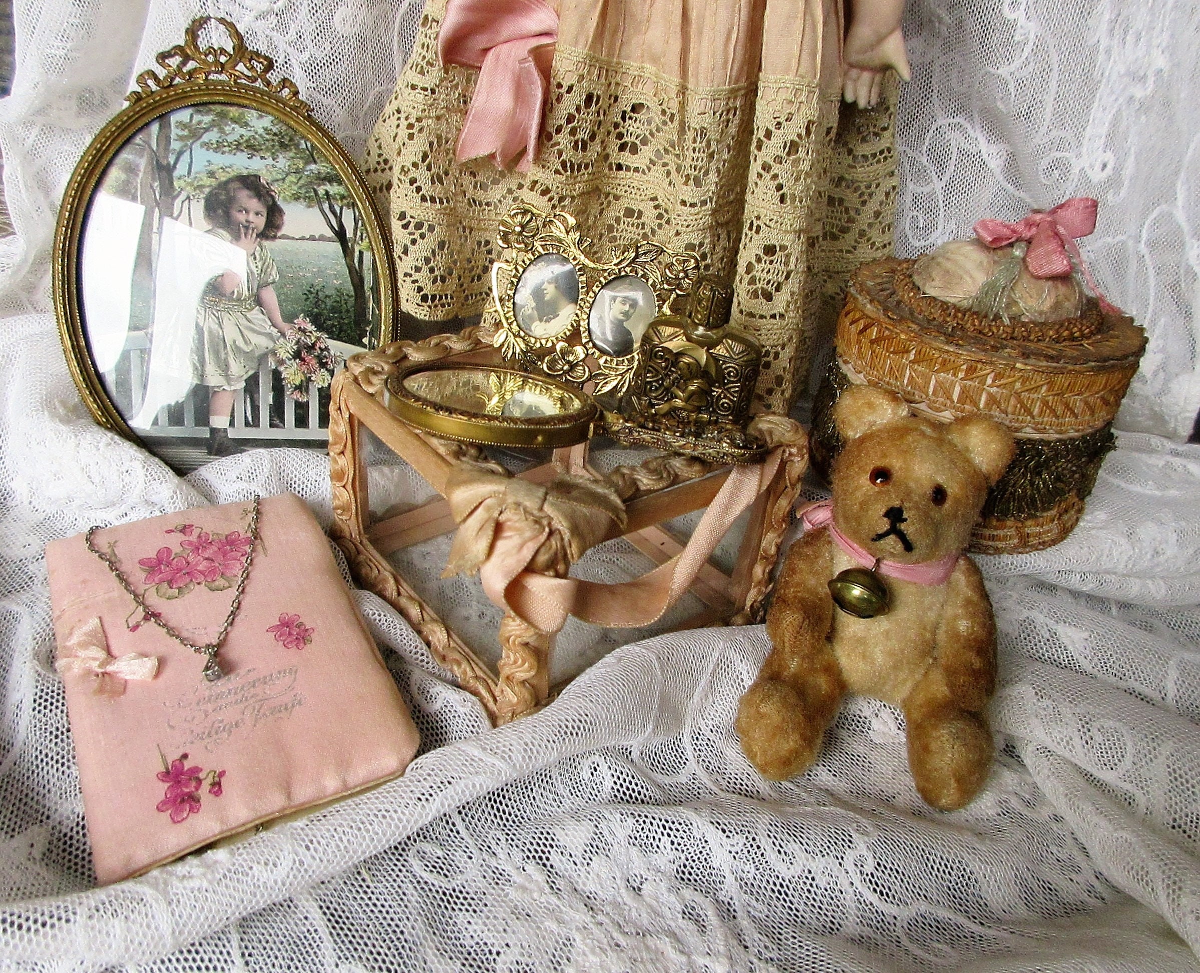 Antique Porcelain Head Doll SET Antique Doll Set Glass Eyes Box ...