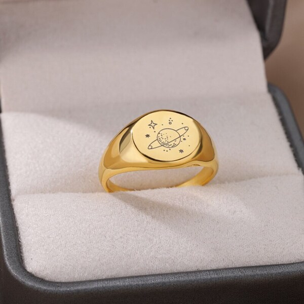 Planet Ring - Etsy