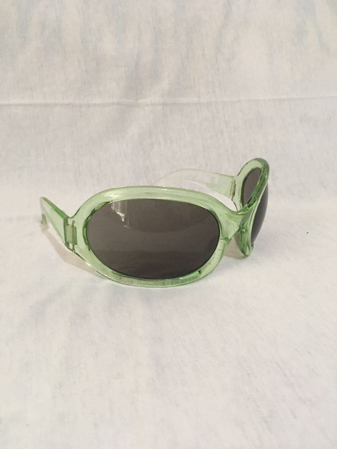 Vintage Futuristic Rave Alien Style 70s Green Unique - Etsy