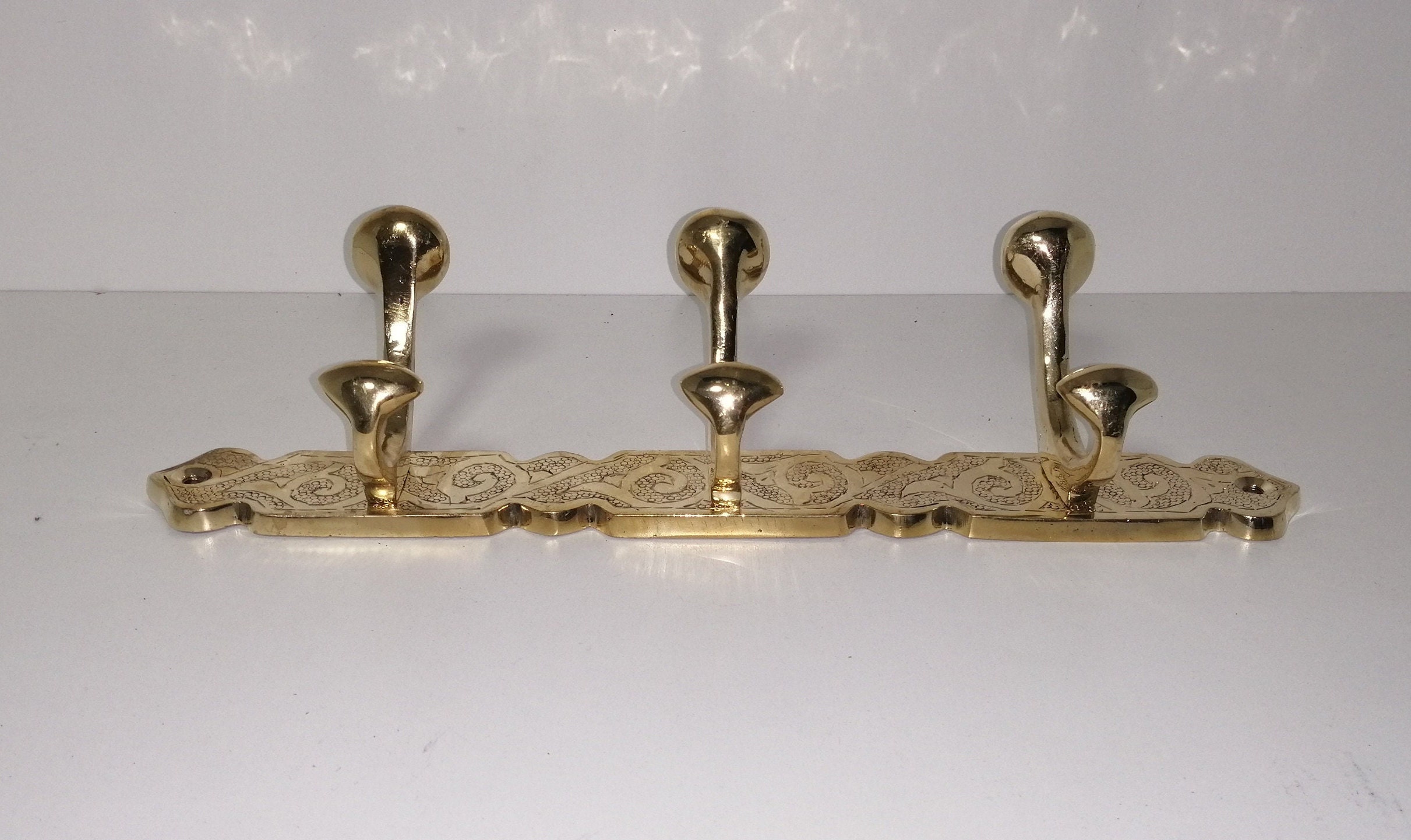 Solid Brass Embossed 3 Hooks Coat Hanger Wall Mounted Clothes Hooks ...