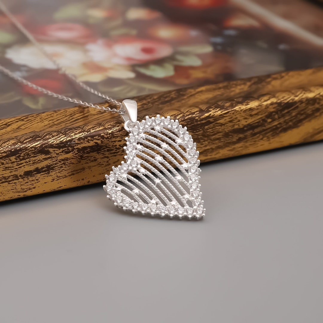 Sparkling Heartbeat Necklace | Dainty Pave Heart Pulse Pendant | EKG ...
