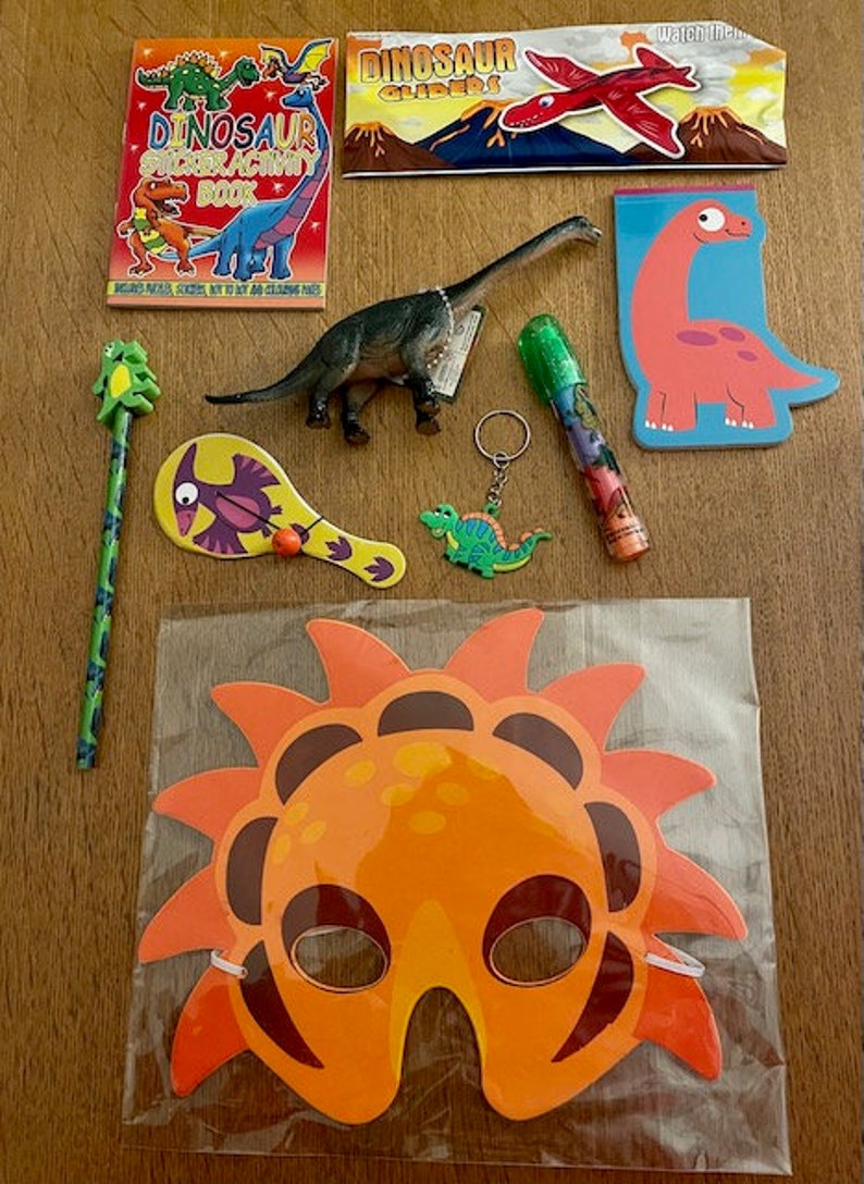 Dinosaur Pass the Parcel Party Game - (puffy Sticker Activity Book & 9 ...