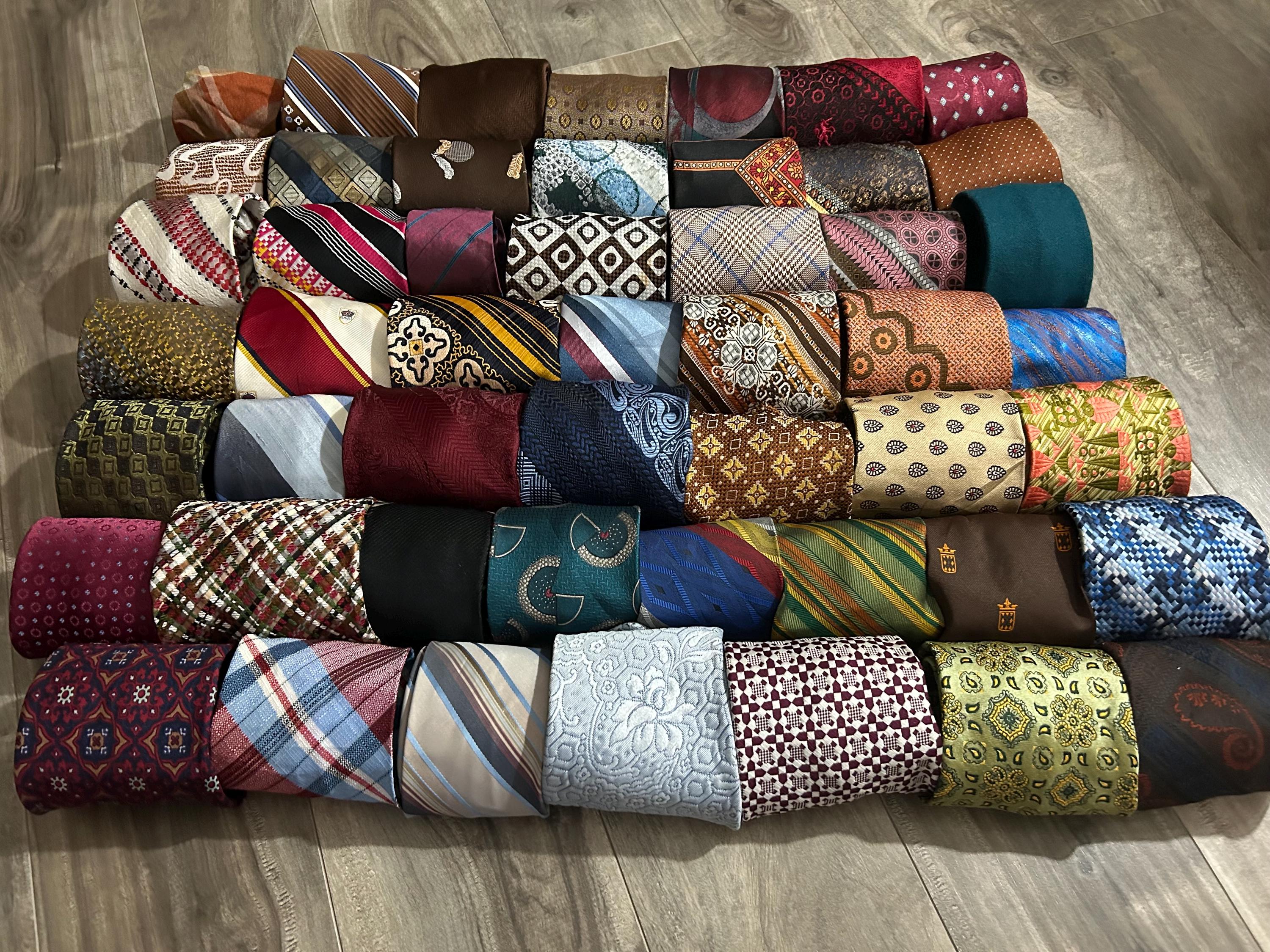 Lot 125 Pc Necktie Mix Multicolor Silk, Cotton, Polyester Ties for ...