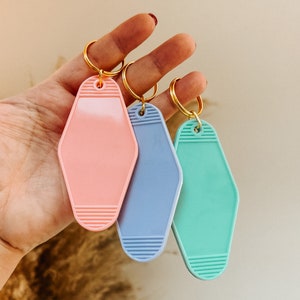 Hot Girls Hit Curbs Keychain, Gold Ringed Keychains, Cute Motel ...